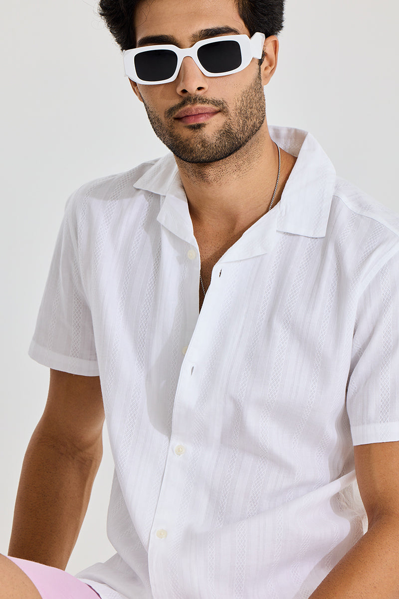 Buy Men's Parallel Wave Design White Shirt Online | SNITCH